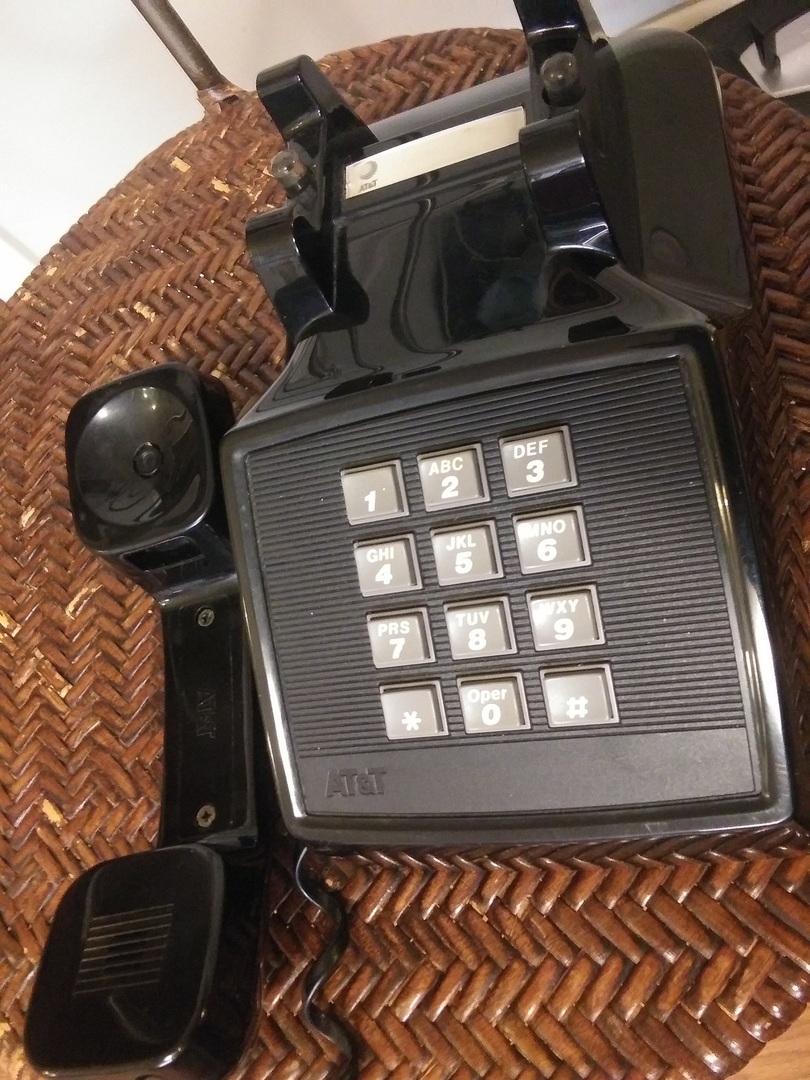 Vintage AT&T Tabletop Push Button Phone 2500 MMGJ Black - Etsy