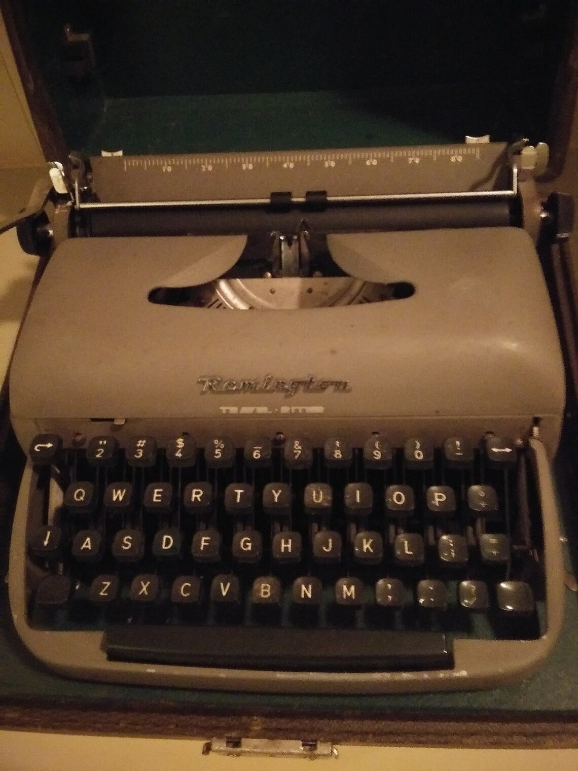 Antique Remington Travel Riter Typewriter With Case Circa 1953 - Etsy