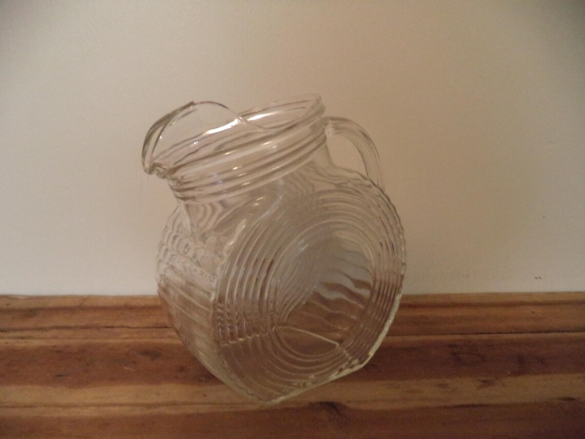 Large Glass Bullseye Tilt Pitcher Circa 50's 60's 12 Cup Capacity - Etsy