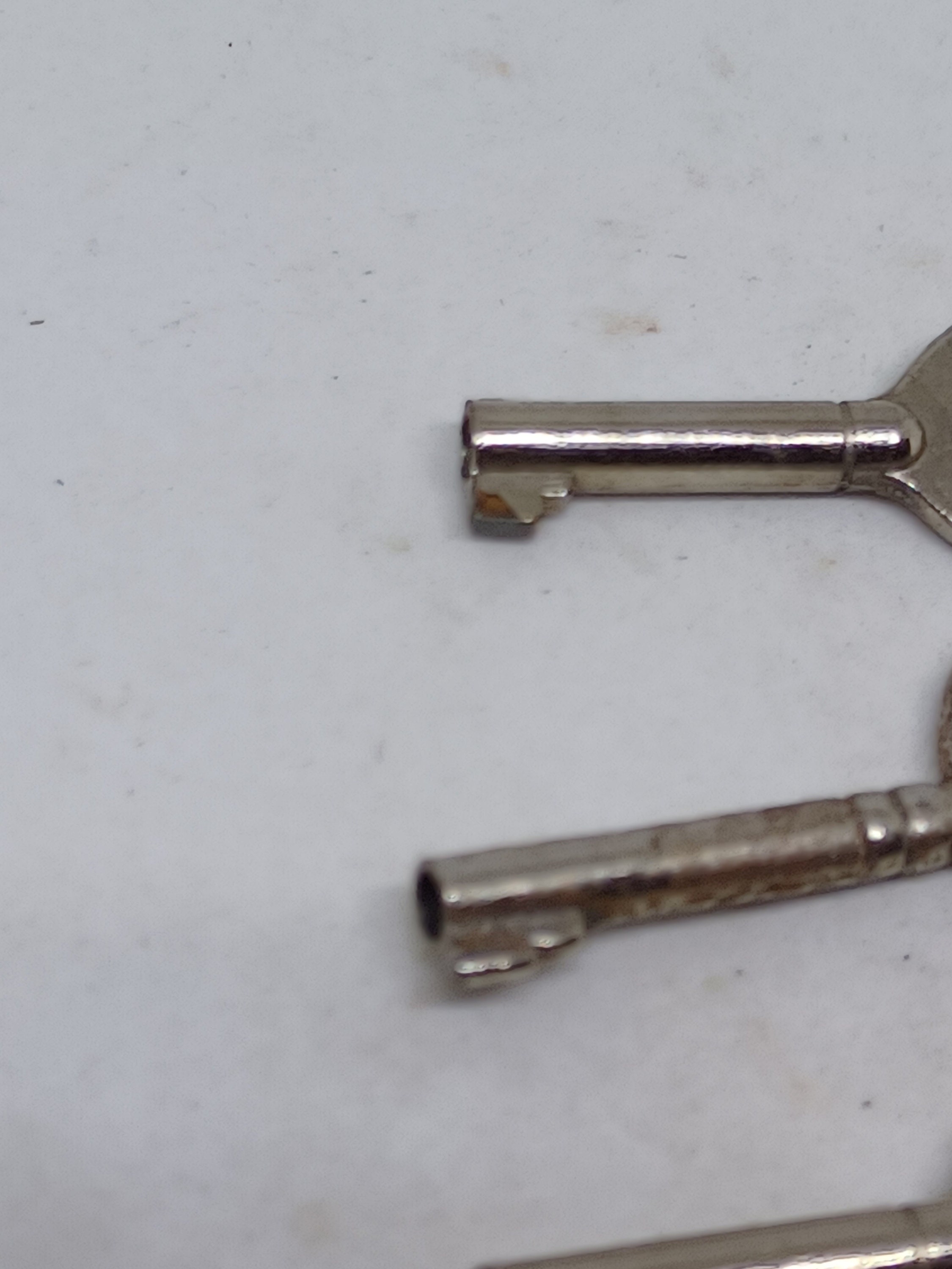 3 Antique Skelton Keys - Etsy