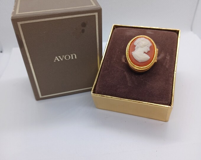 Vintage Avon Solid Perfume Cameo Ring. - Etsy