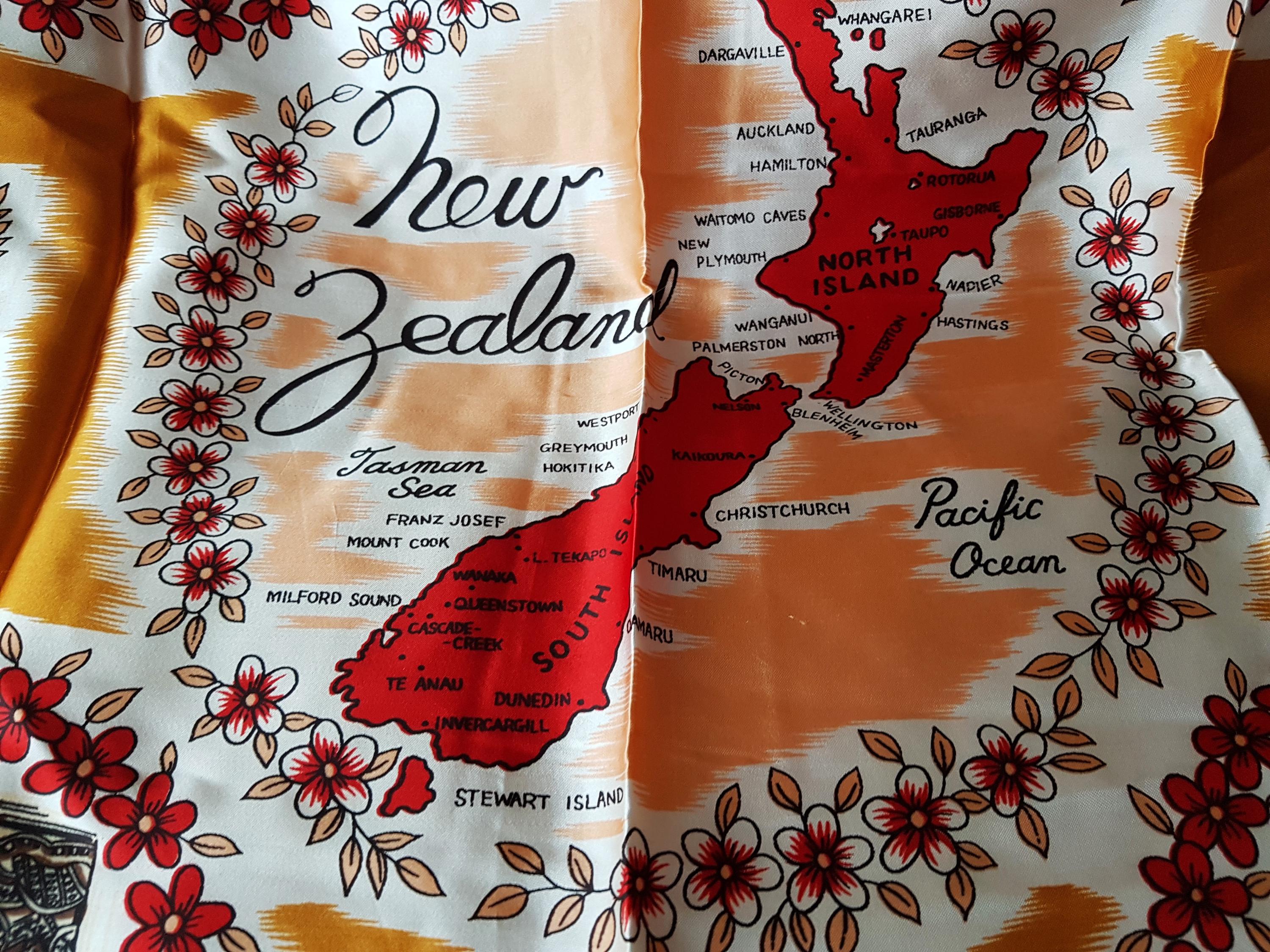 LOVELY Souvenir New Zealand Scarf,map of New Zealand,points of Interest ...