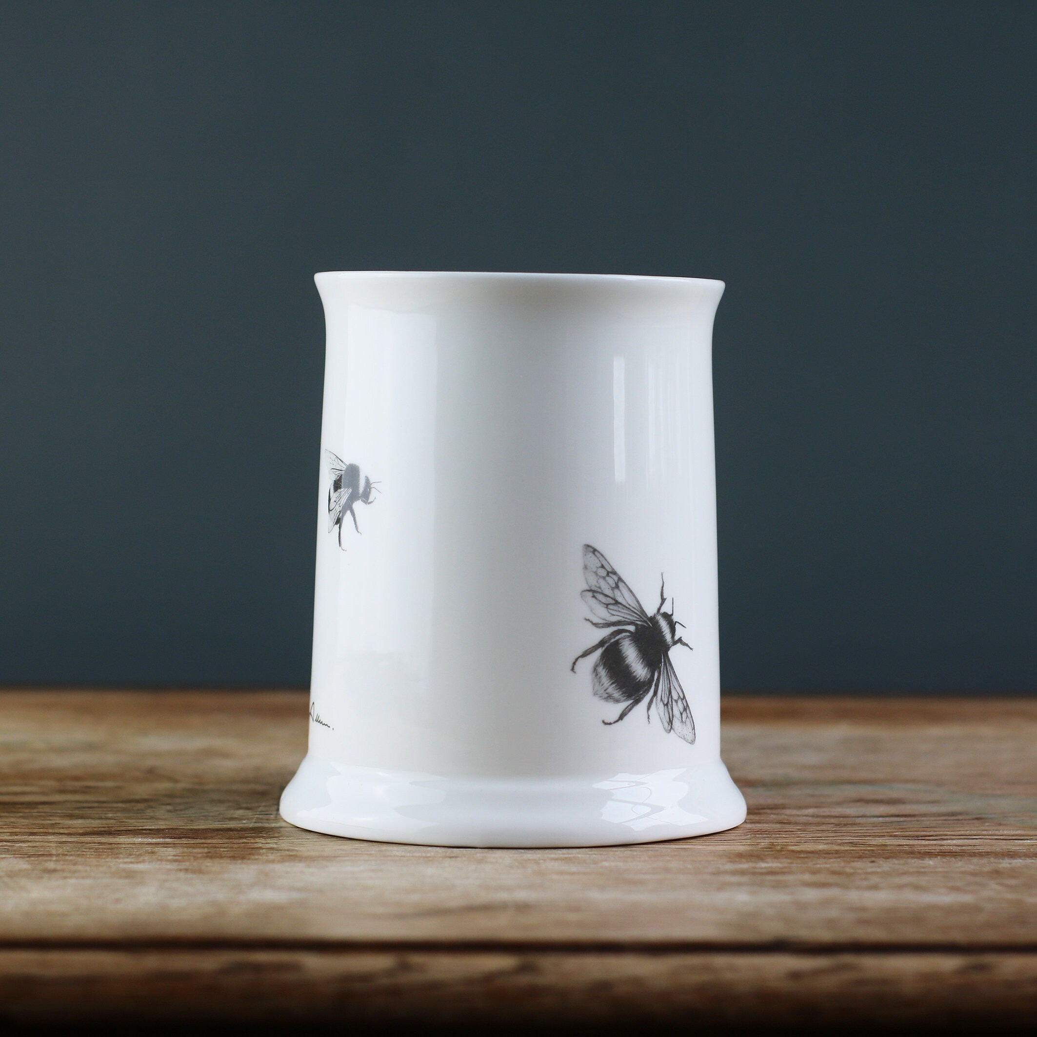 Bumble & Bee Fine Bone China Pint Tankard - Etsy