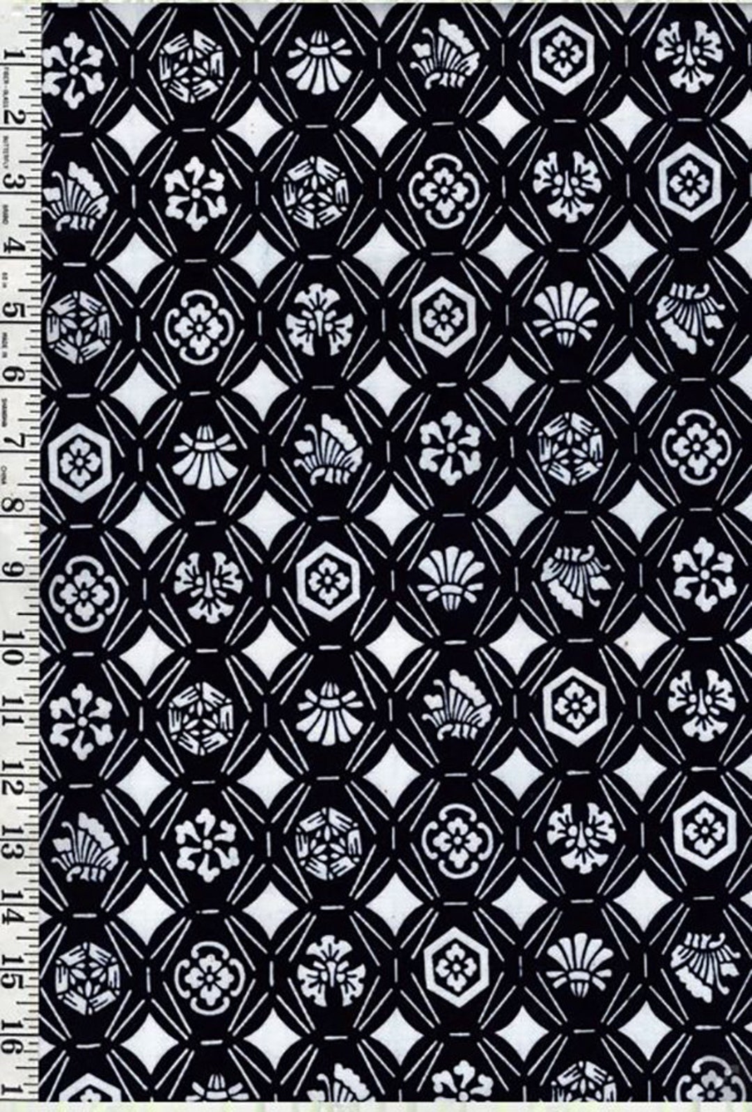 894 - Yukata Fabric - Hexagon Crests - Dark Indigo (reads Black ...