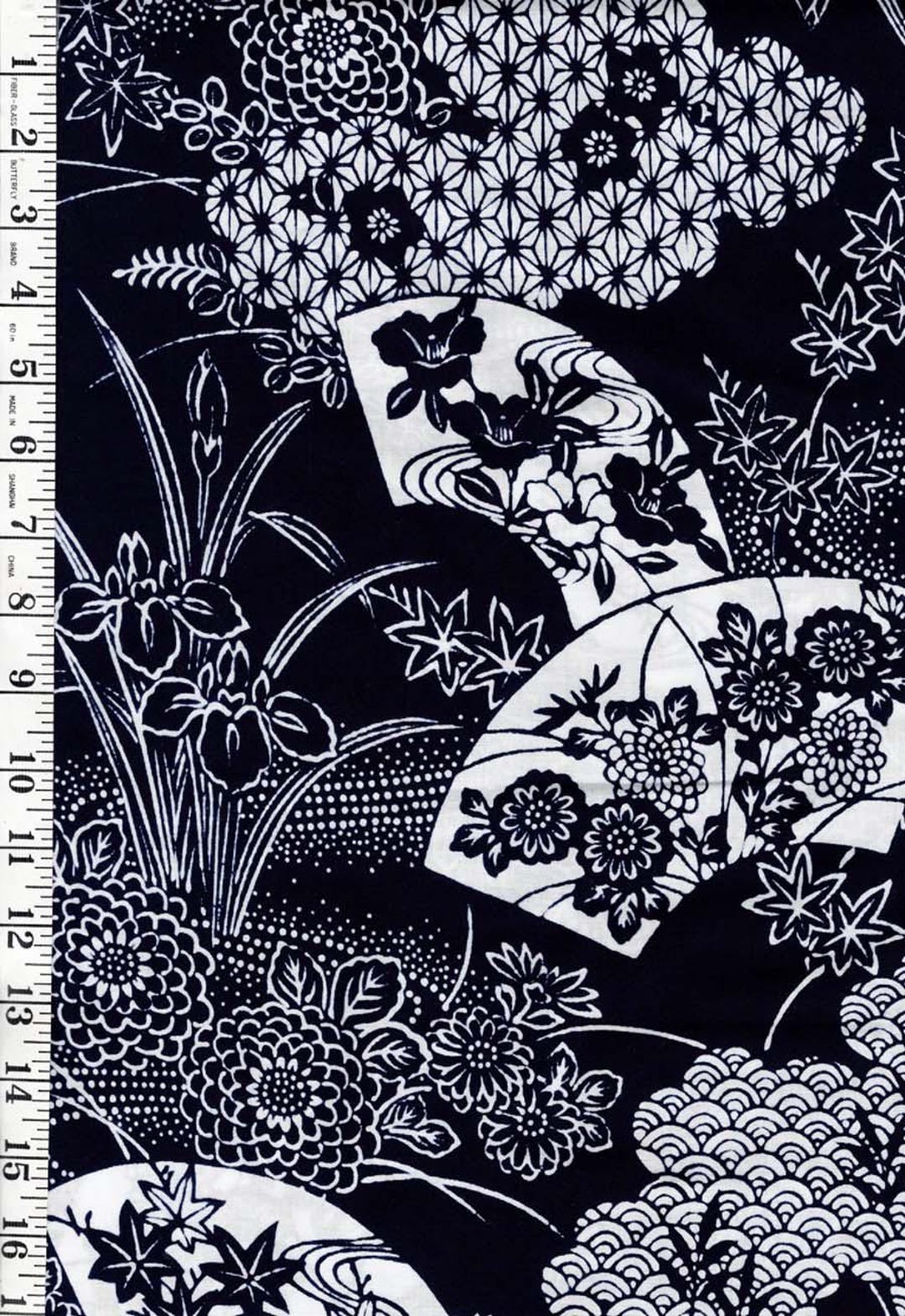 1000 - Yukata Fabric - Floral Fans, Mums & River Swirls - Traditional ...