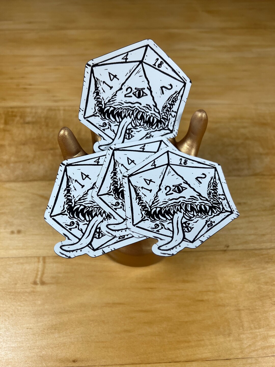 Magnet: D20 Dice - Etsy