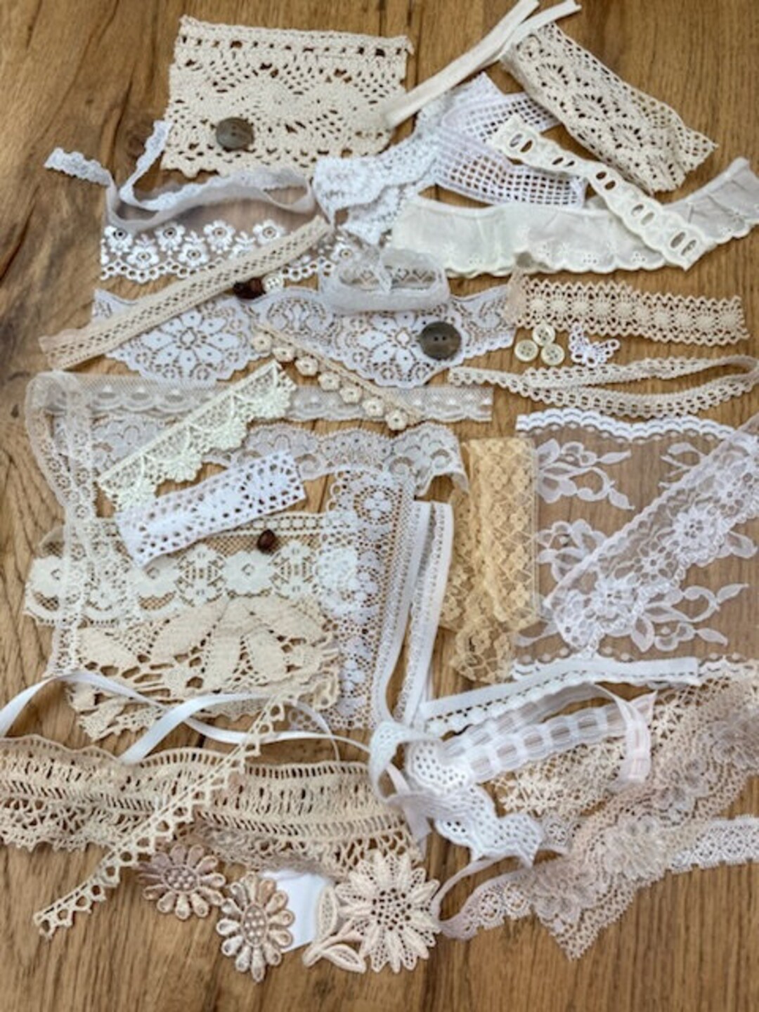 40 Piece Cream Lace Embelishment Buttons . Junk Journal / Craft Sets ...