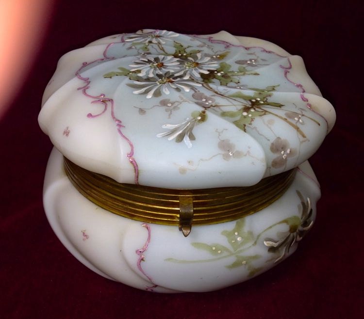 WAVECREST Helmschmied Swirl Dresser Box ANTIQUE Hand Painted Wave Crest ...