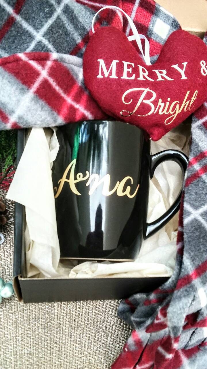 Custom Boxed Christmas Gift Set Hat Scarf W/ Monogram Fleece Hat Red ...