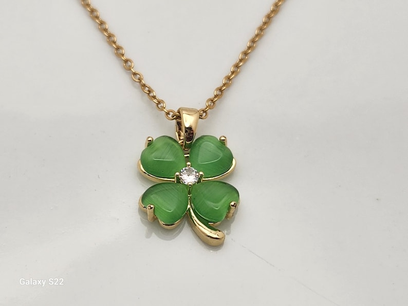Four Leaf Clover Choker Necklace in Gold Stainless Steel, Green Clover ...