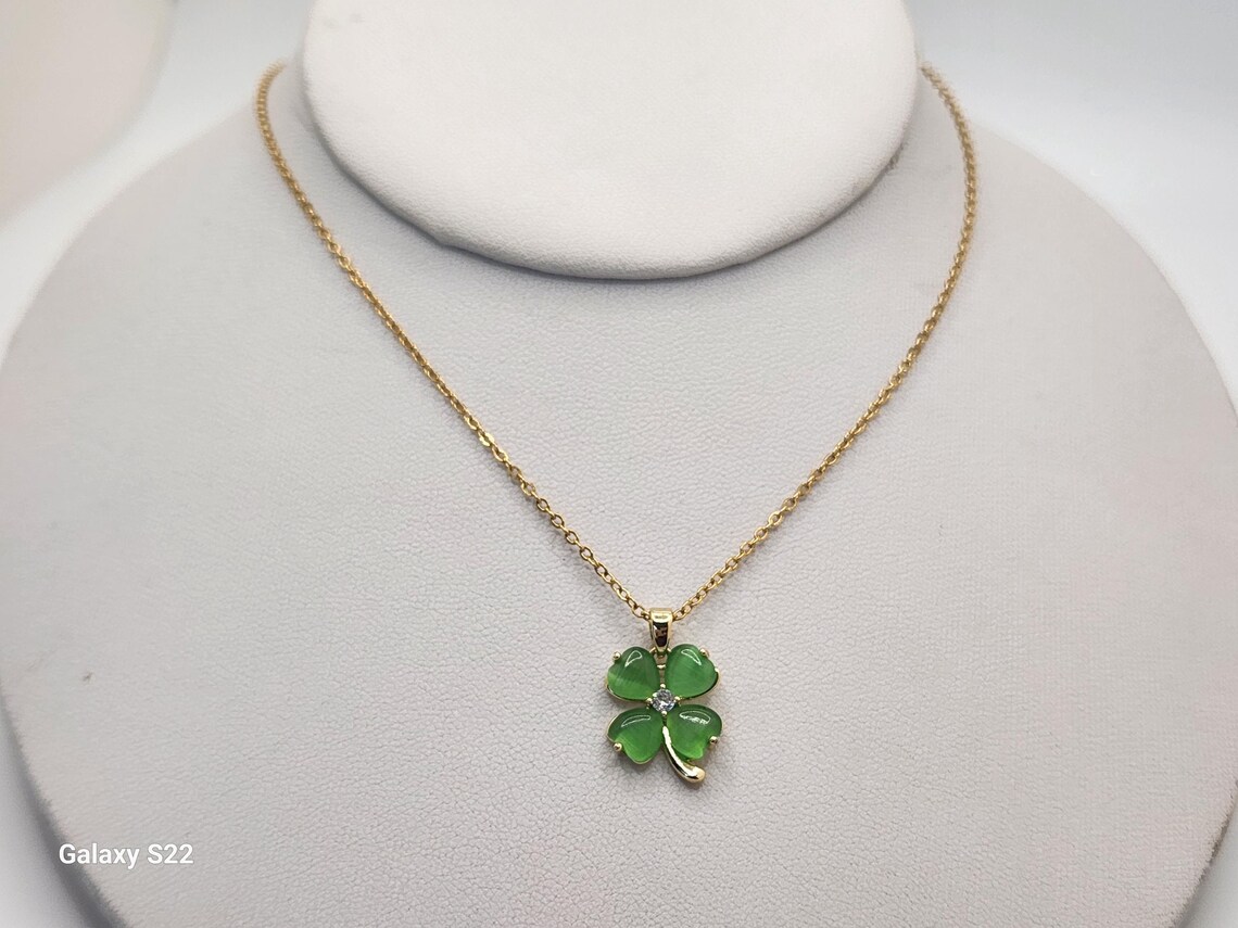 Four Leaf Clover Choker Necklace in Gold Stainless Steel, Green Clover ...