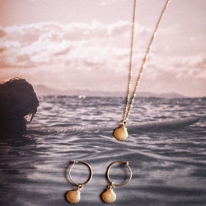 Petite Shell Charm Necklace Simple Gold Necklace Shell Charm Gold Shell ...