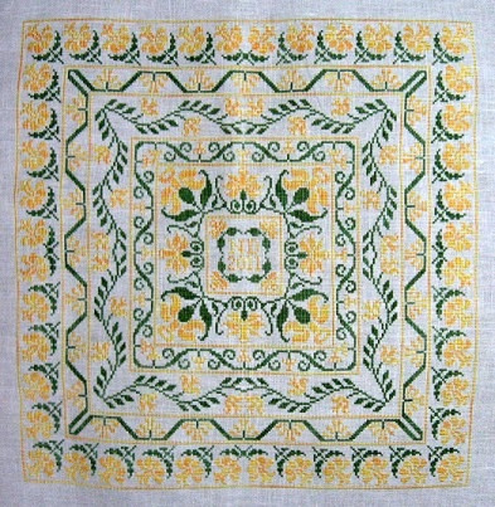 Daffodil PDF Chart by Northern Expressions Needlework - Etsy