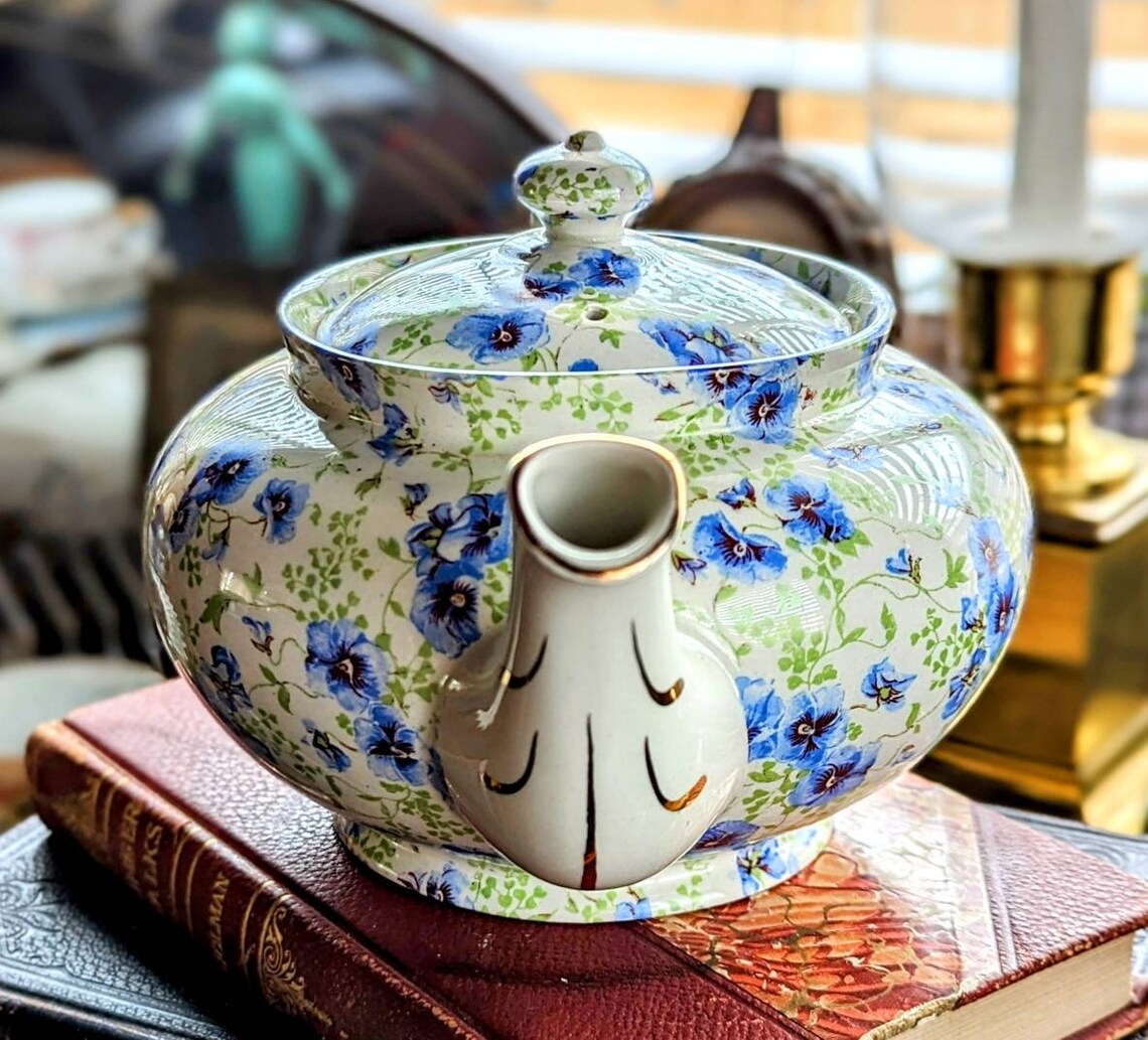 Darling Vintage BCM Lord Nelson Ware 4-5 Cup Lidded Teapot in - Etsy