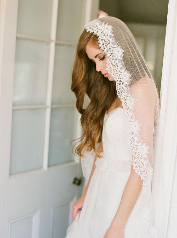 English Net Veil Mantilla Veil Alencon Lace Veil Boho | Etsy