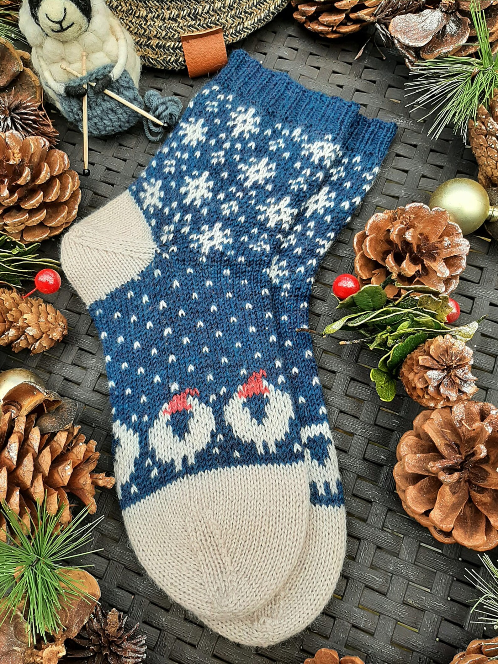 Snowy Sheep Sock Knitting Pattern, Holiday Sock Knitting Pattern ...