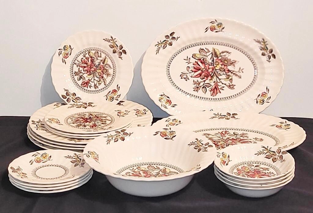 Vintage English Plates Wade Hedgerow meadow Made in England Dinner Ware ...