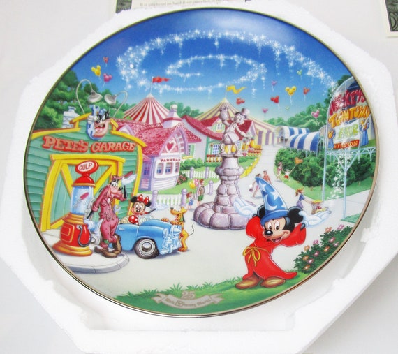 Walt Disney World 25th Anniversary Collector's Plate - Etsy
