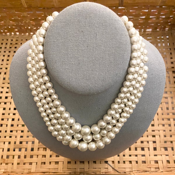 Hong Kong Pearl Necklace - Etsy