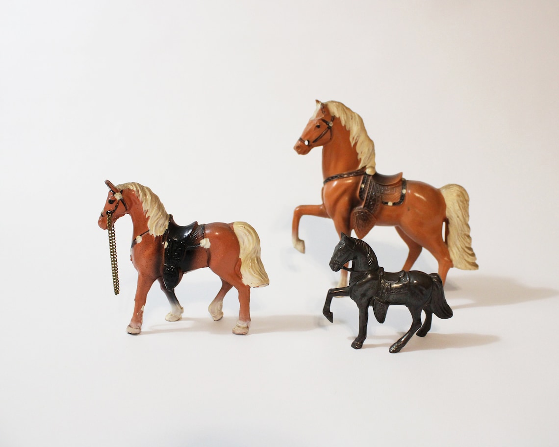 Western Horses Miniature, Collectible, Toy, Vintage Cowboy Hat Earrings ...