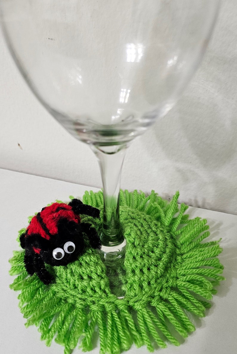 MISS LADY - Wine Glass Coaster - Pdf Pattern - Etsy