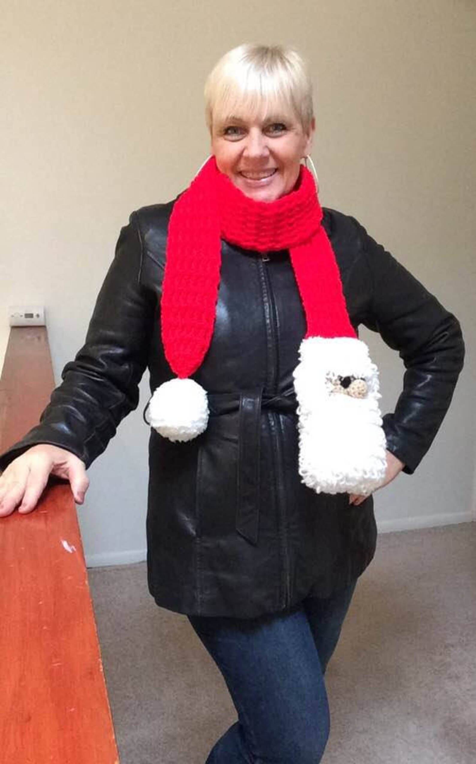 SANTA Wrap Around Scarf Pdf Pattern - Etsy