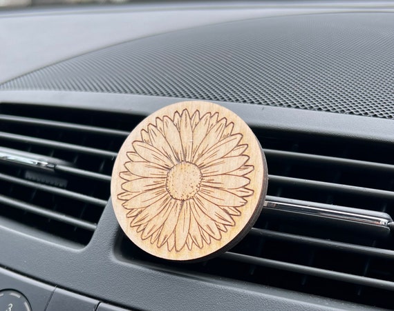 Daisey Wooden Car Accessories Car Diffuser Vent Clip Car Vent