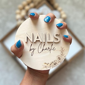 Nailfie Disc | Photo Prop for Nails | Nail Tech Gifts | Beauty Salon ...