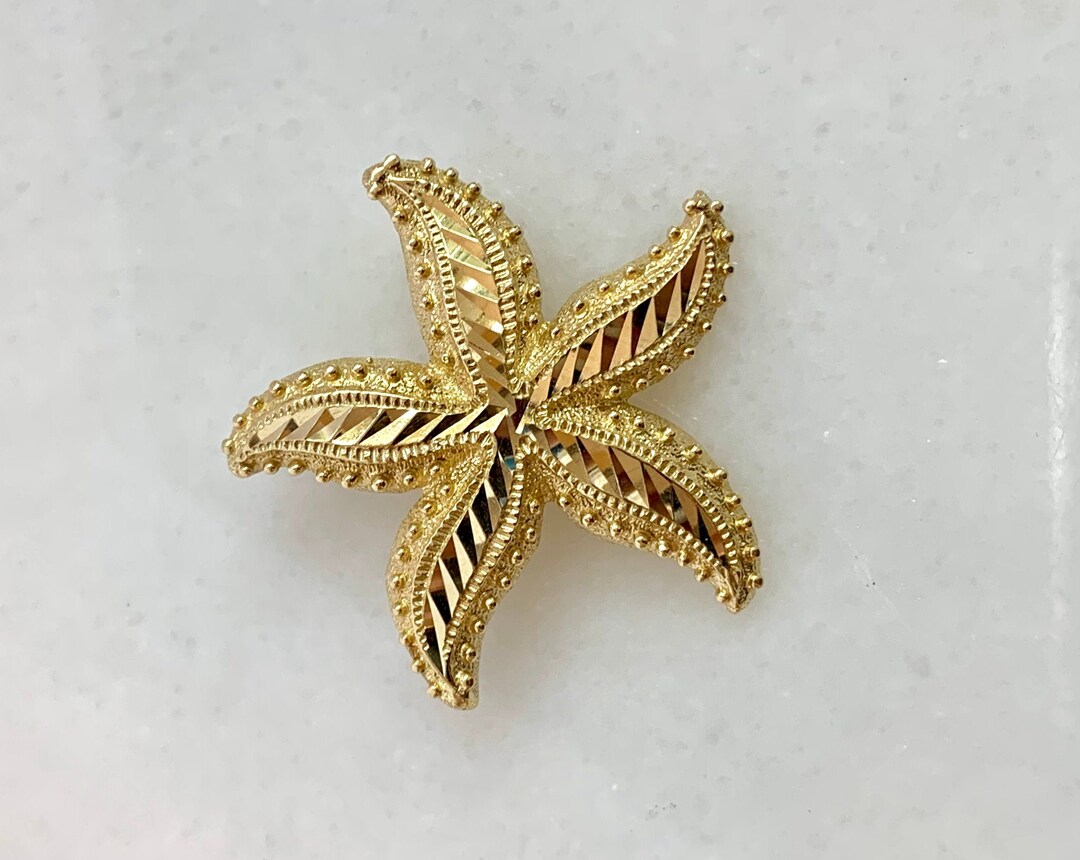 Stunning 14k Yellow Gold Starfish Pendant - Etsy
