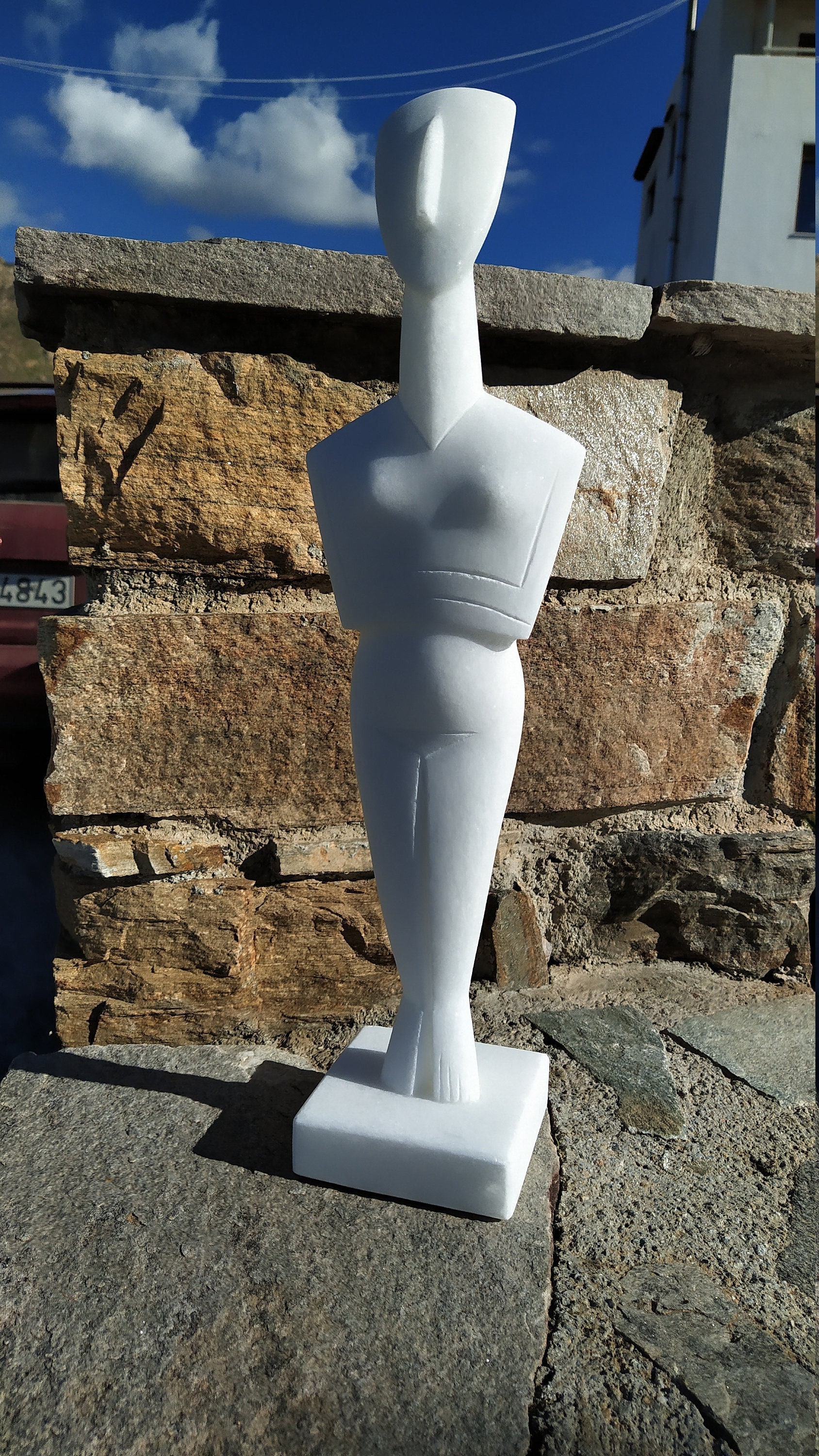 Cycladic Replica