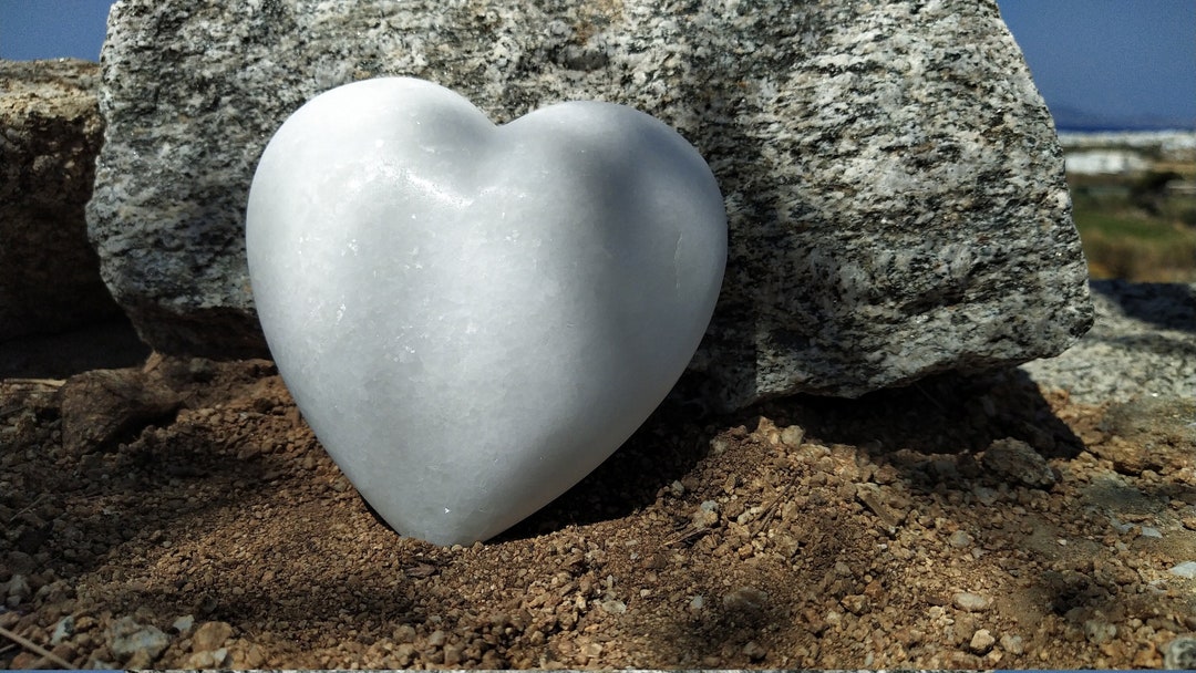 Hand Carved Snow-white Marble Heart Sculpture - Modern Art Gift (15 Cm ...