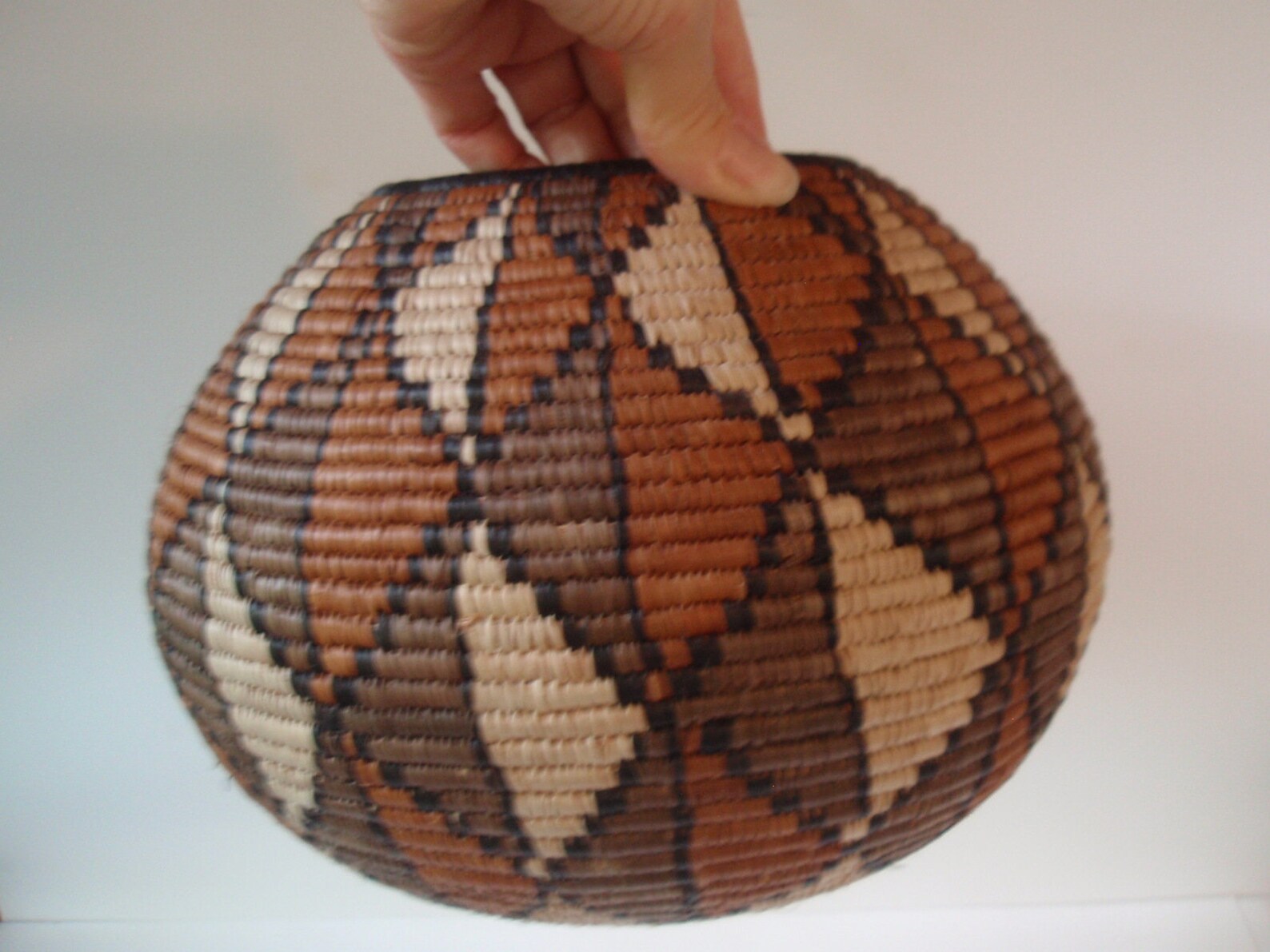 Stunning Large Zulu African Coil Round Basket Open Top/ | Etsy