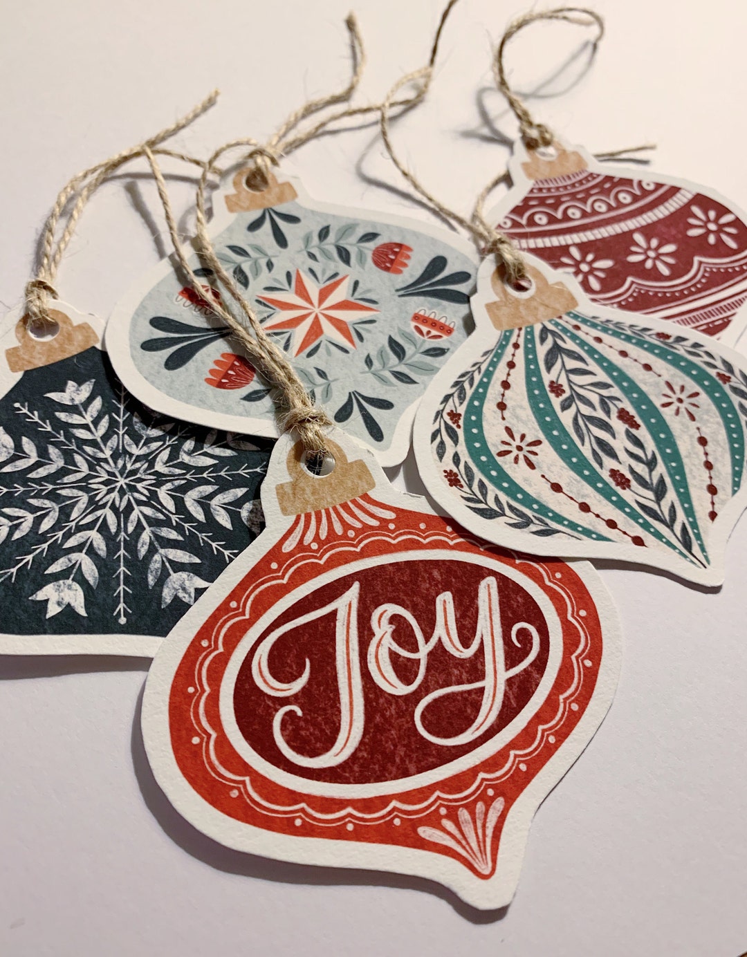 Scandi Christmas Bauble Gift Tags: Floral Holiday Decor - Etsy Canada