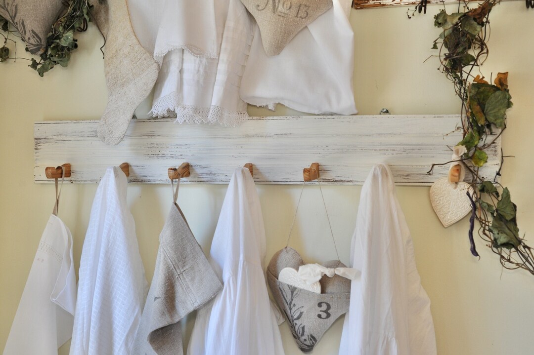 Peg Rack, Reclaimed Antique Trim Lumber With White Paint and Handmade ...