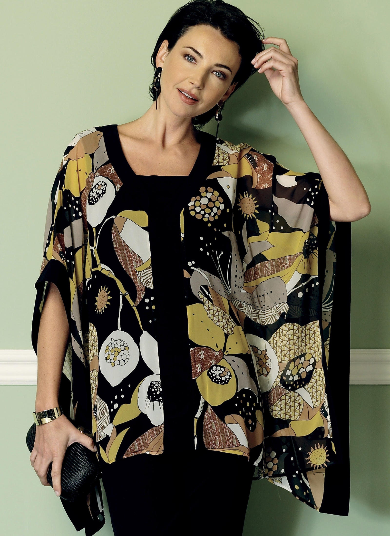 Butterick B6424 Misses' Banded Ponchos, Sleeveless Top, and Pull-on ...