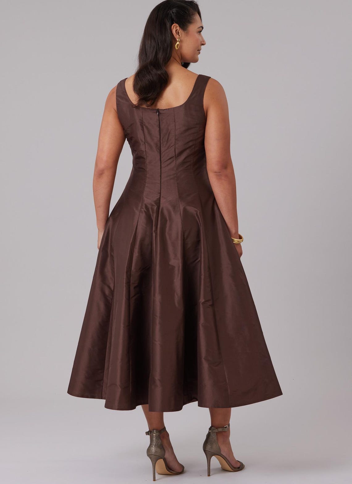 Misses' and Women's Special Occasion Dress in Two Lengths - Mccall's ...