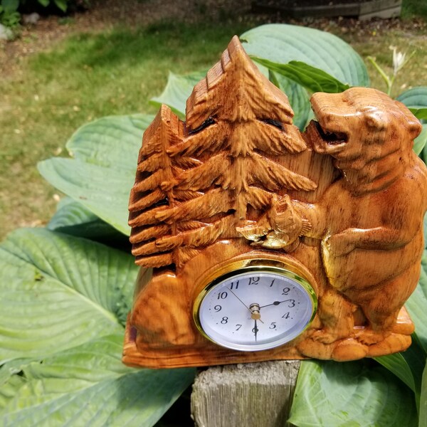 Bear Clock - Etsy