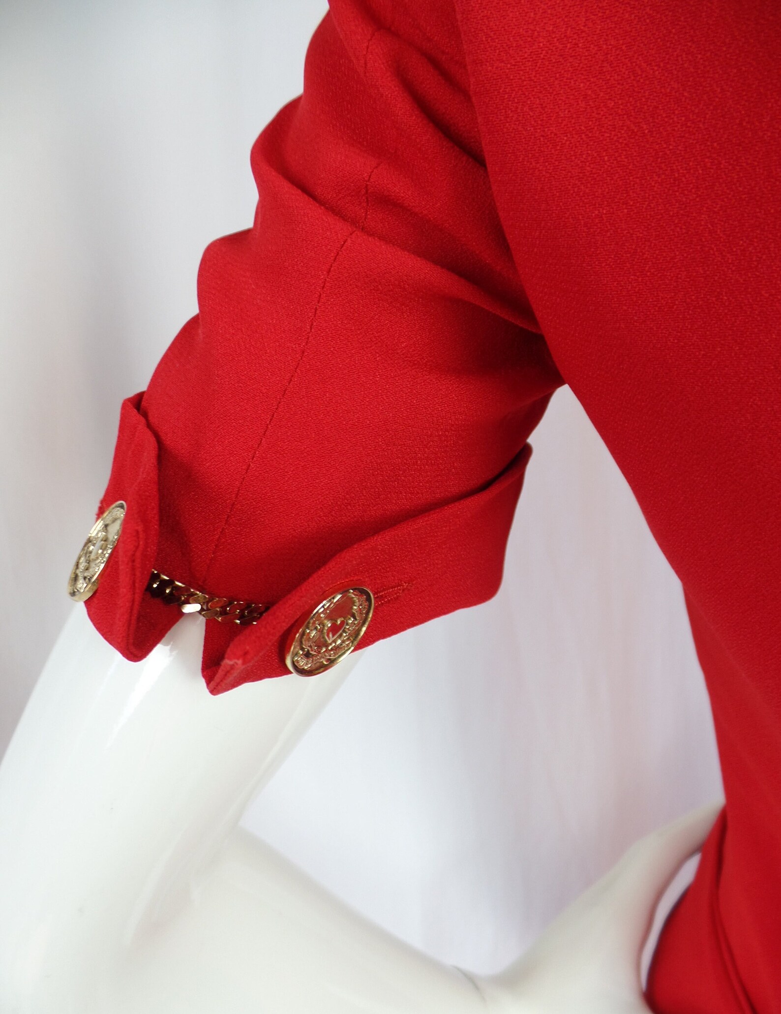 80s CHEAP & CHIC by MOSCHINO Red Body-con Shirtdress/ Gold Embossed ...
