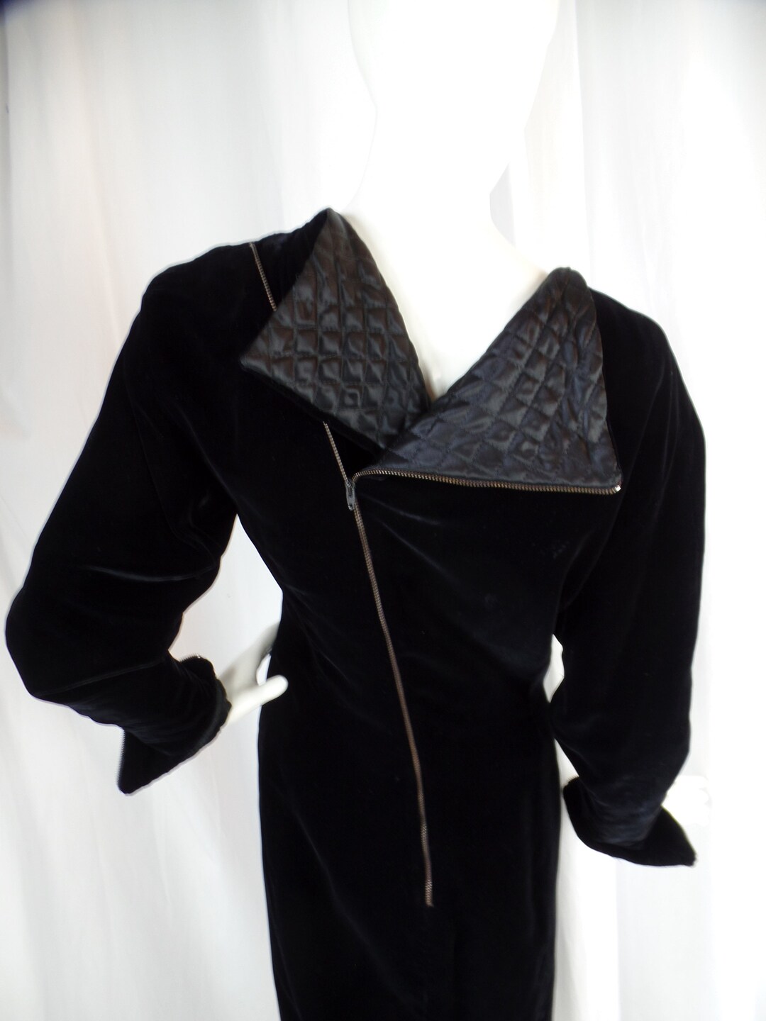 Vintage 70s COMPLICE [gianni VERSACE] Diagonal Zip Silk Velvet Dress ...