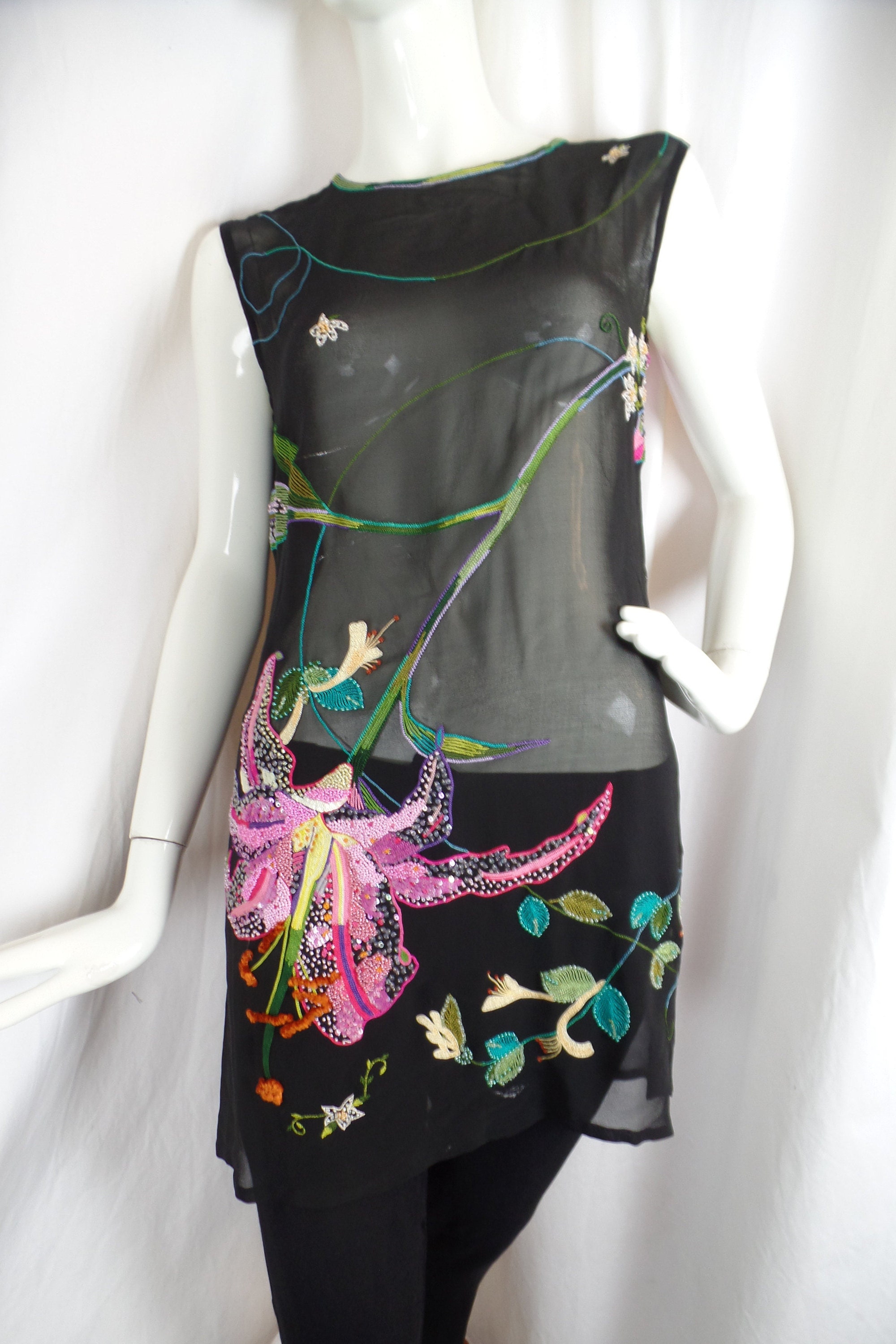 Vintage RAFFAELLA CURIEL Floral Beaded Embroidered Silk Tunic/ Black ...