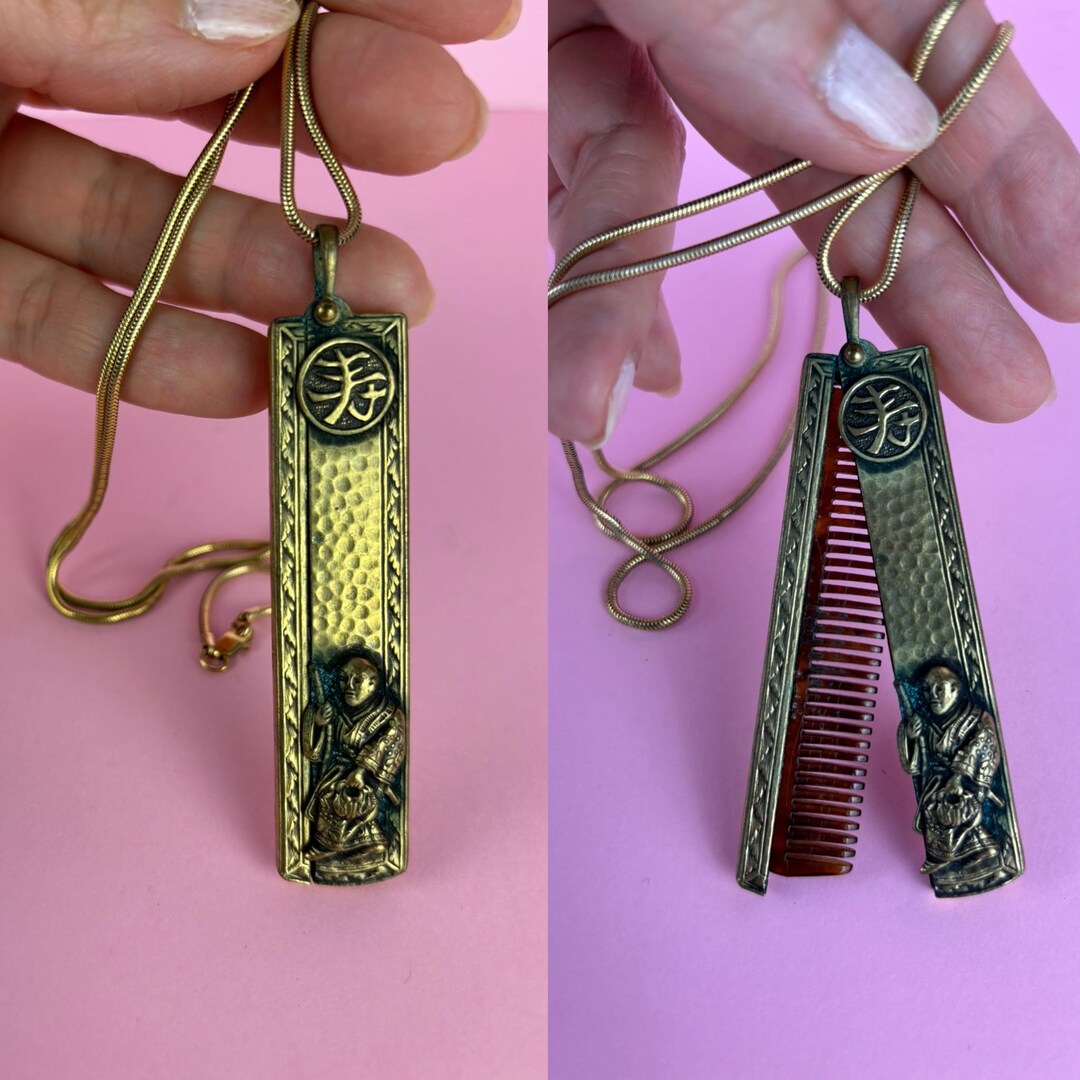 Art Deco Moustache Comb With Asian Themed Case Can Hang From Watch ...