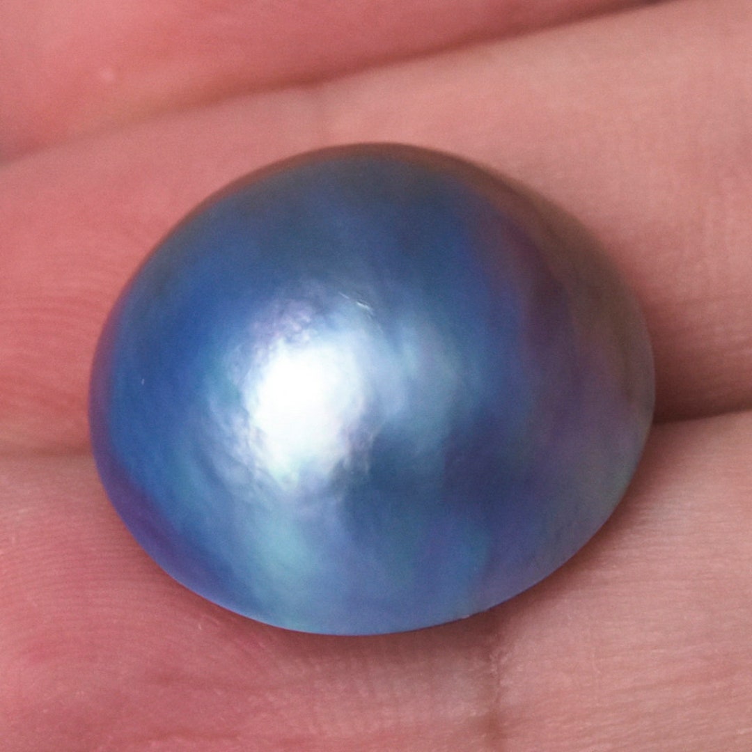 Blue Mabe Pearl Lustrous Round 18.16mm Cultured in Sumbawa Indonesia 2. ...
