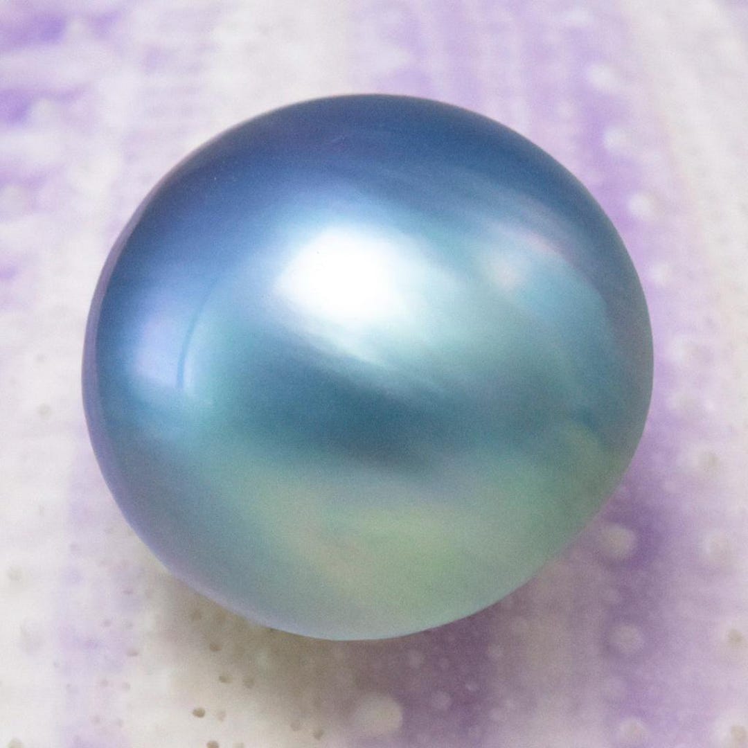 Blue Mabe Pearl Lustrous Round 15.06 Mm Cultured in Sumbawa Indonesia 1 ...