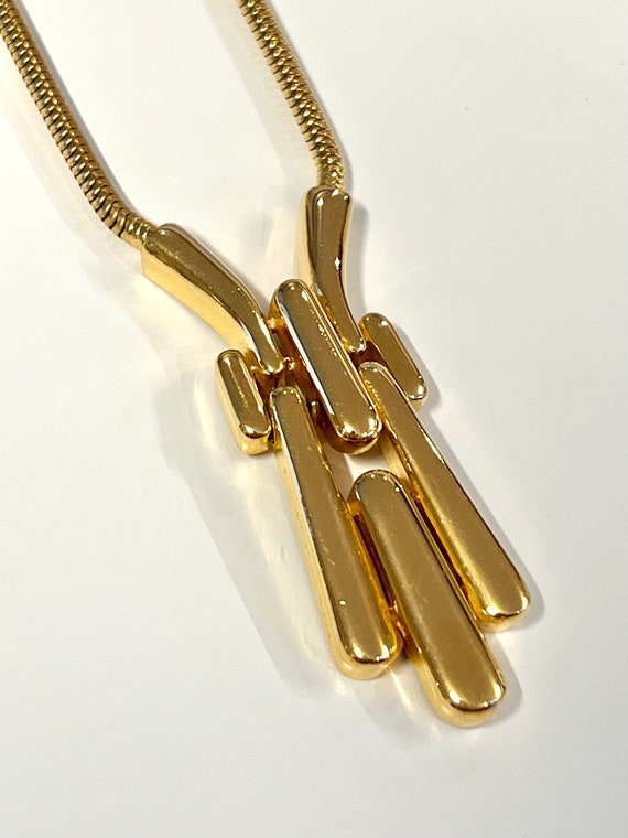 vintage Trifari gold modernist articulated pendant & … - Gem