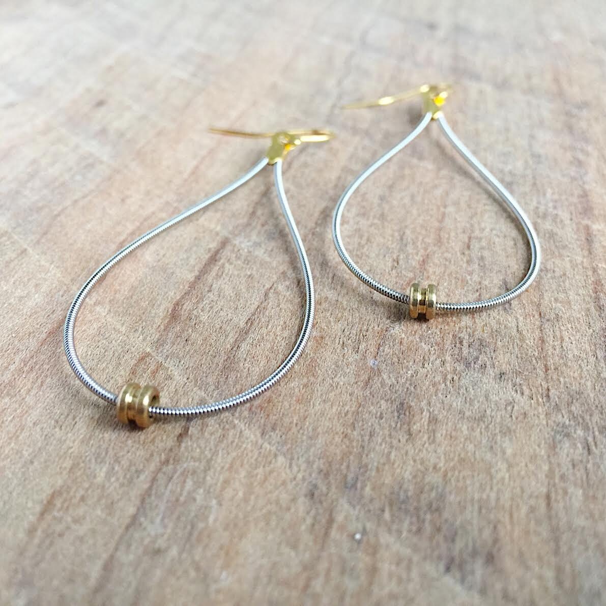 Recycled Electric Guitar String Earrings With Contrasting Ball End ...