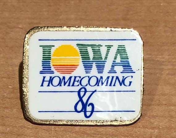 Vintage 1986 Iowa Homecoming Commemorative Souvenir L… - Gem