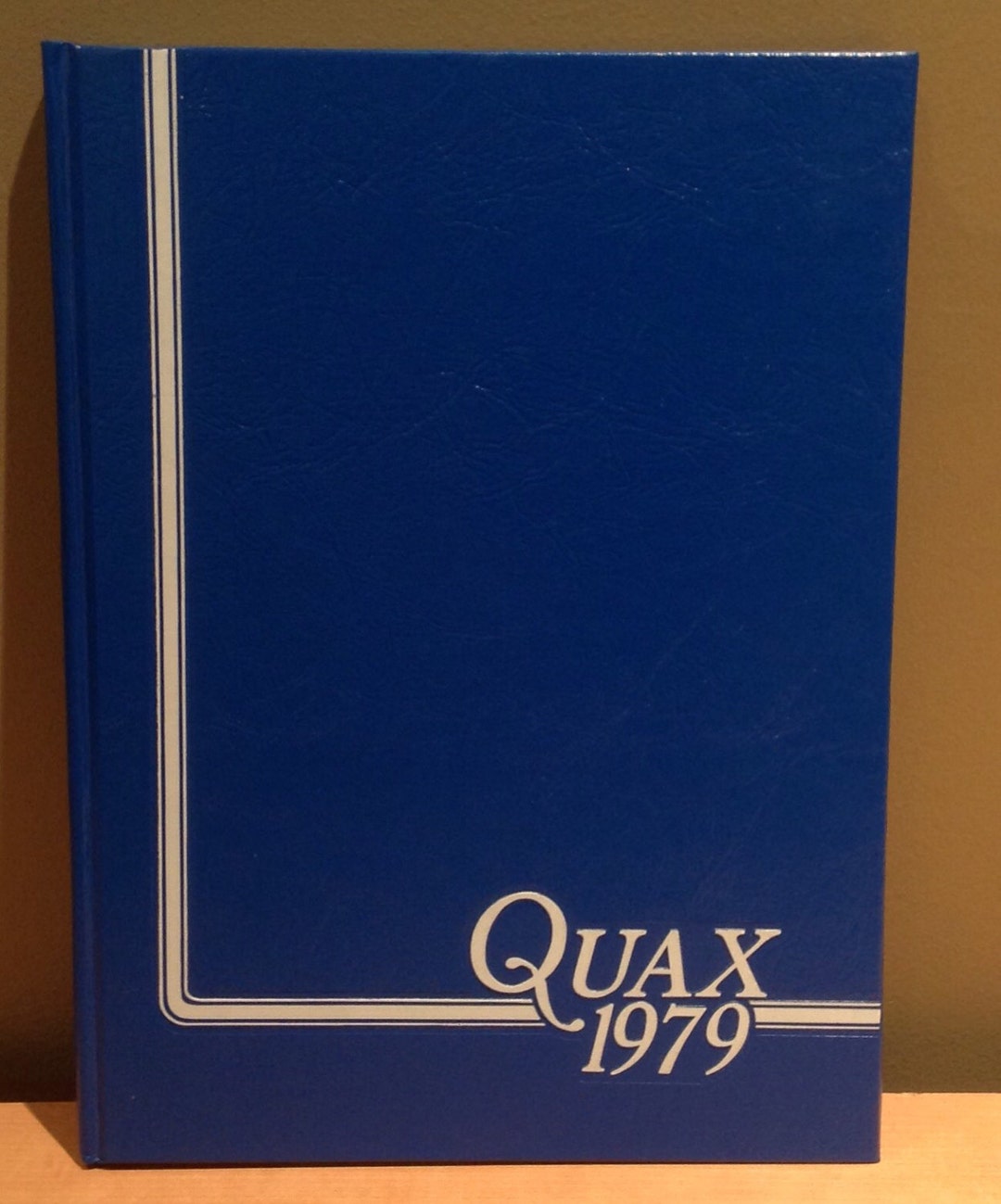 Vintage 1979 Drake University in Des Moines, Iowa quax Student Yearbook ...