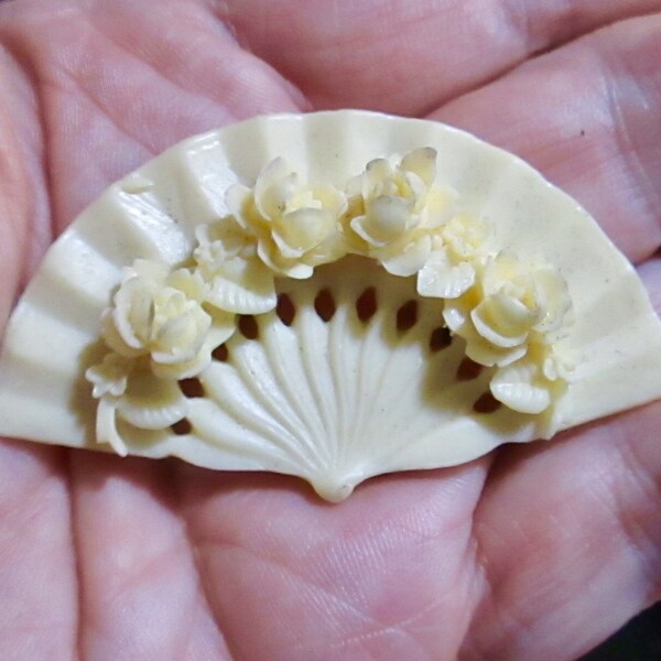 Japanese Fan Charm - Etsy