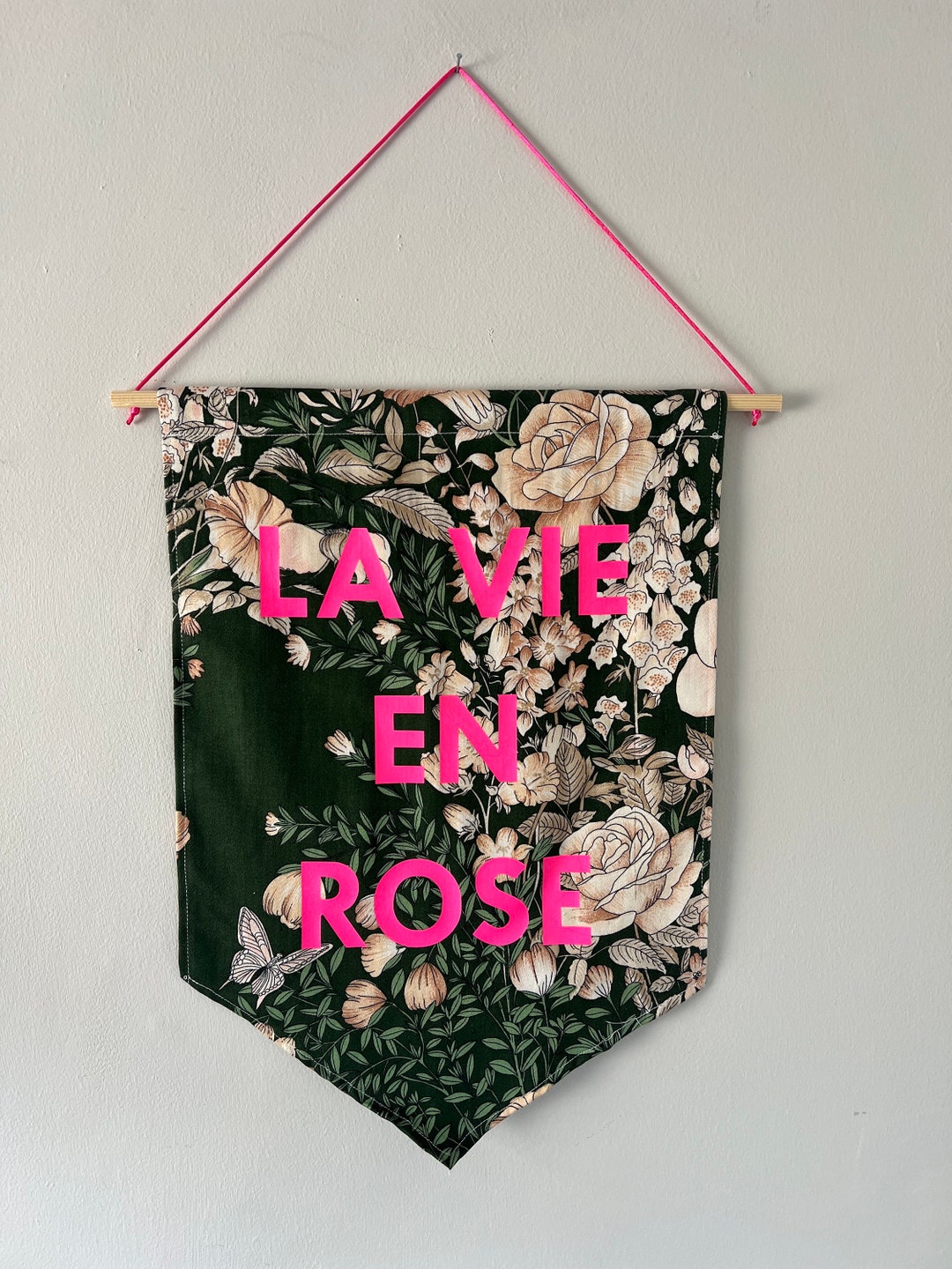La Vie En Rose - Vintage Reworked Floral Roses Fabric Wall Hanging ...