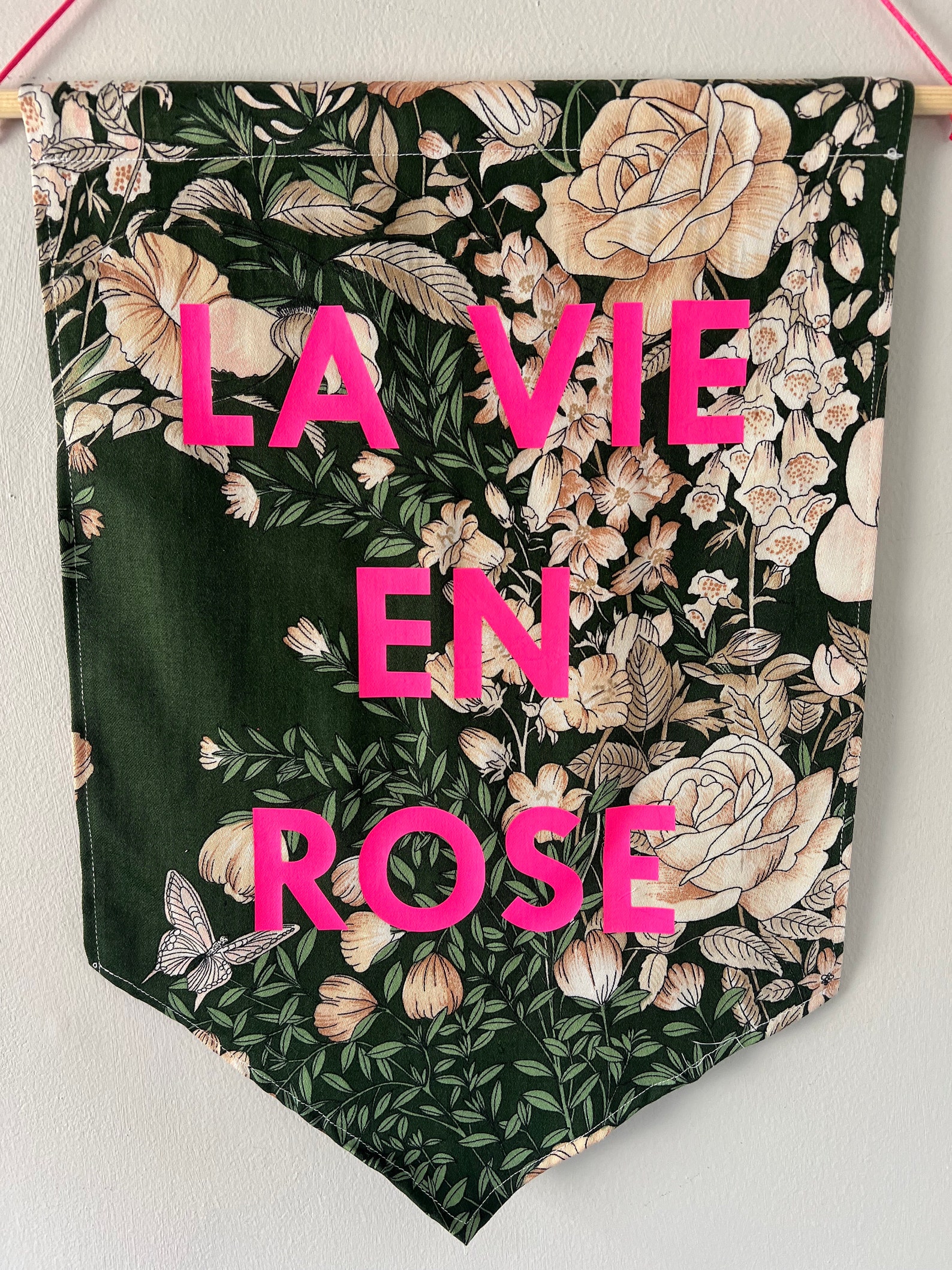 La Vie En Rose - Vintage Reworked Floral Roses Fabric Wall Hanging ...